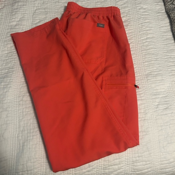 Figs | Other | Figs Scrub Pants And Top Coral Pink Wneon Green ...